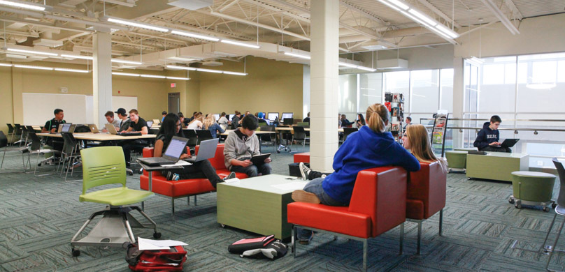 Learning Commons / Library - Dr. Gordon Higgins School